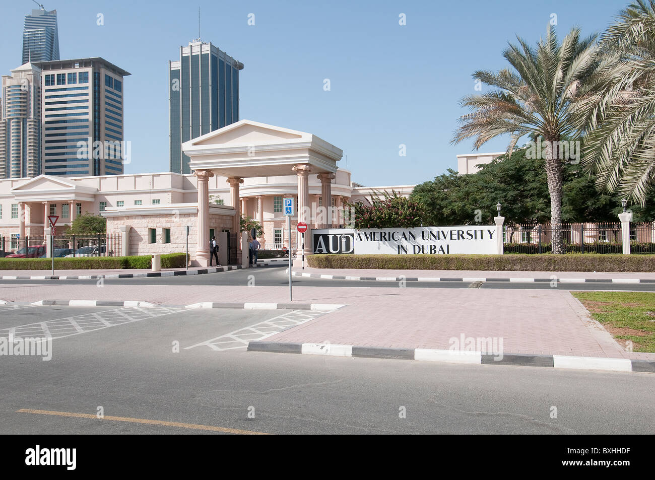 University of dubai hi-res stock photography and images - Alamy