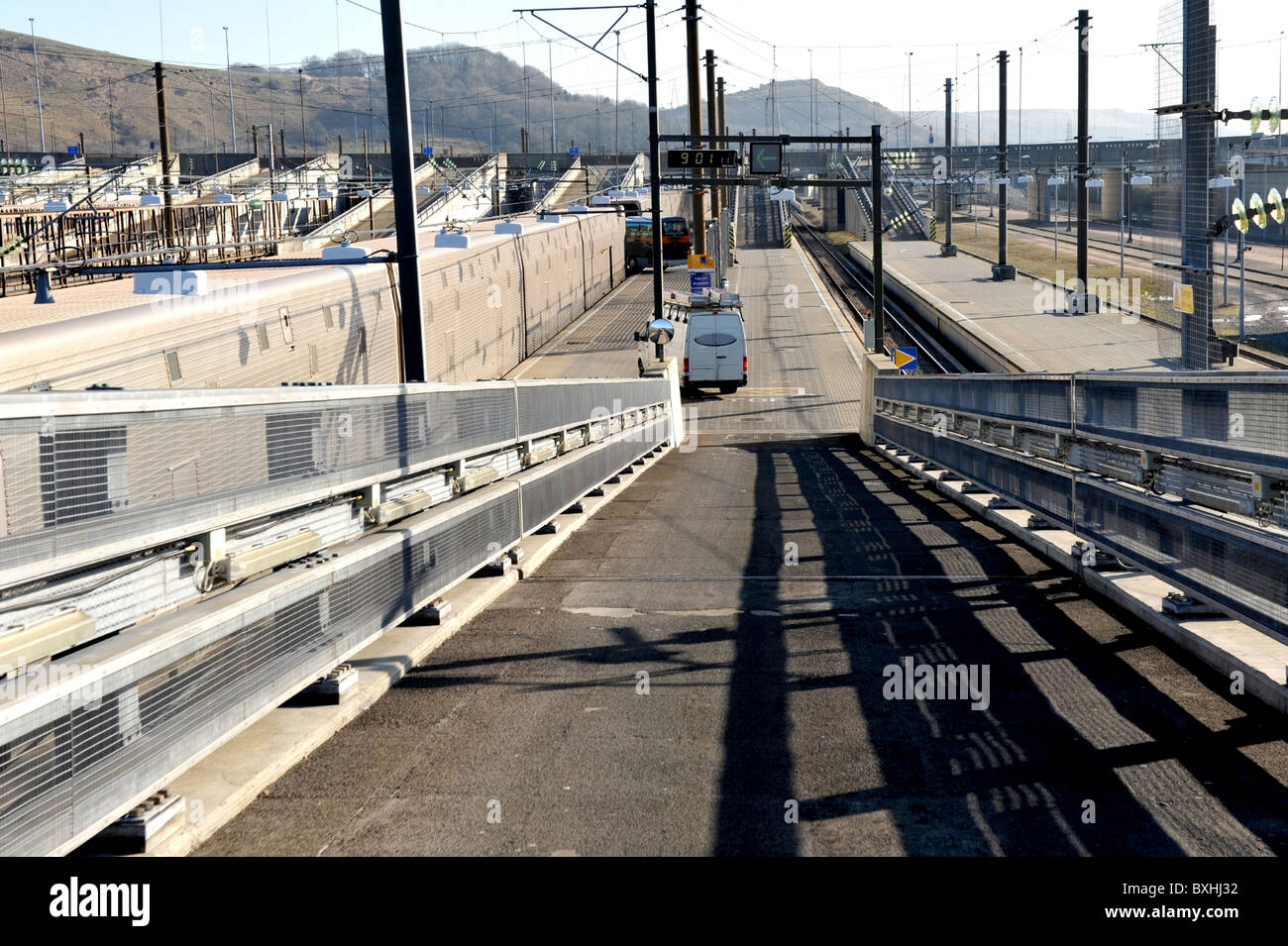 Channel tunnel train hi-res stock photography and images - Alamy