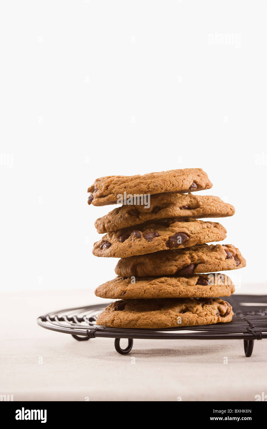 Cookies on cooling rack Stock Photo - Alamy
