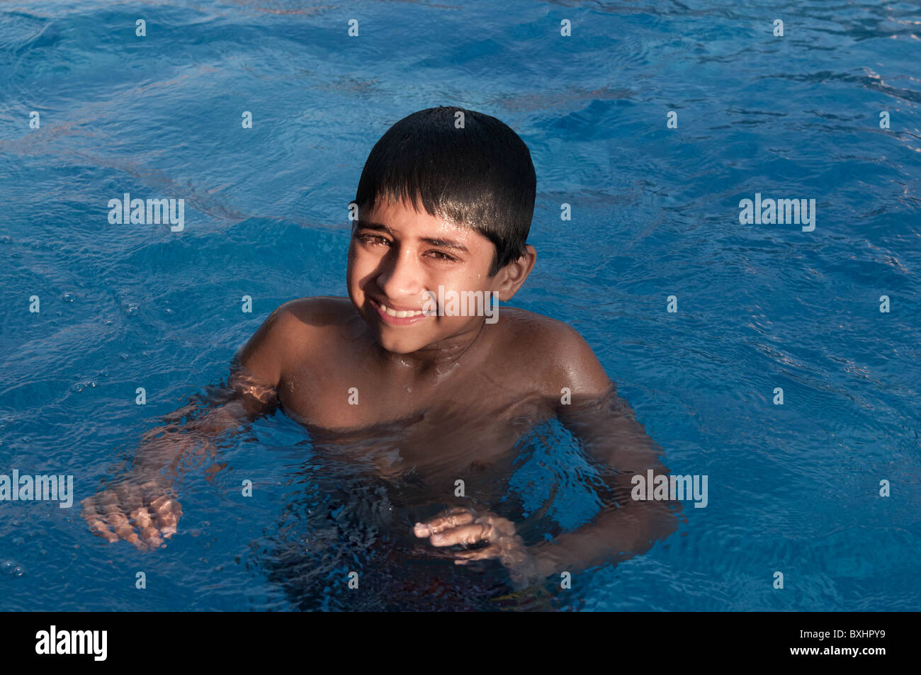 Indian Arm Bands High Resolution Stock Photography and Images - Alamy