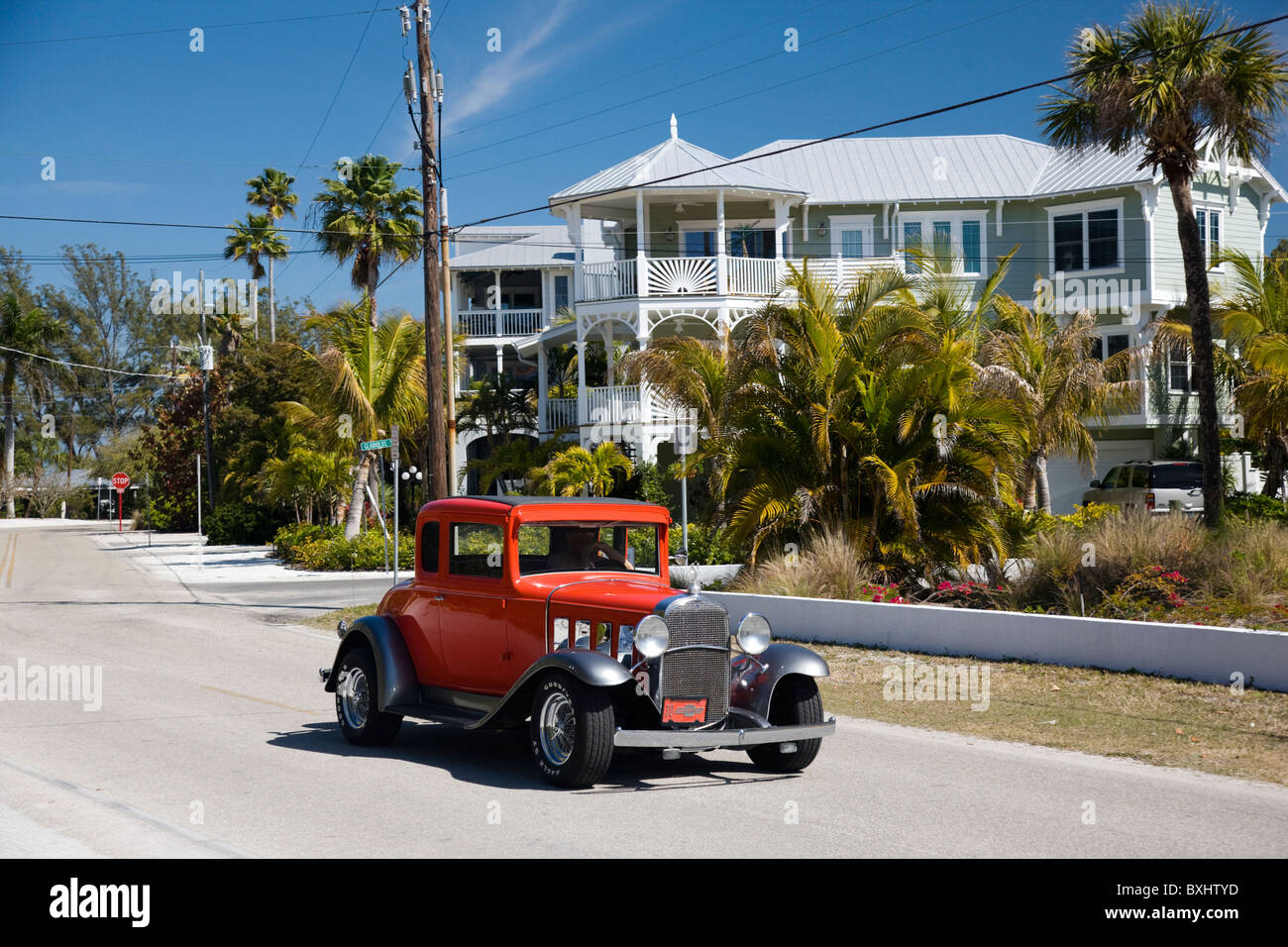 Vintage american homes on hi-res stock photography and images - Alamy