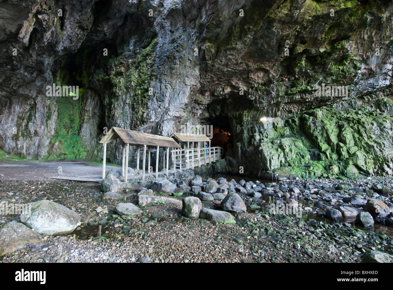 Scotland limestone caves uk hi-res stock photography and images - Alamy