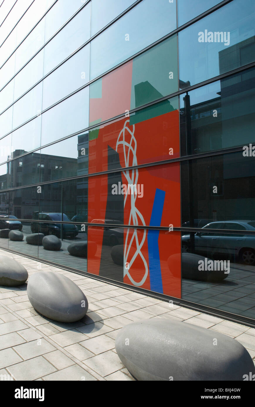 The 'Blizard Building' designed by Will Alsop, which houses the ...