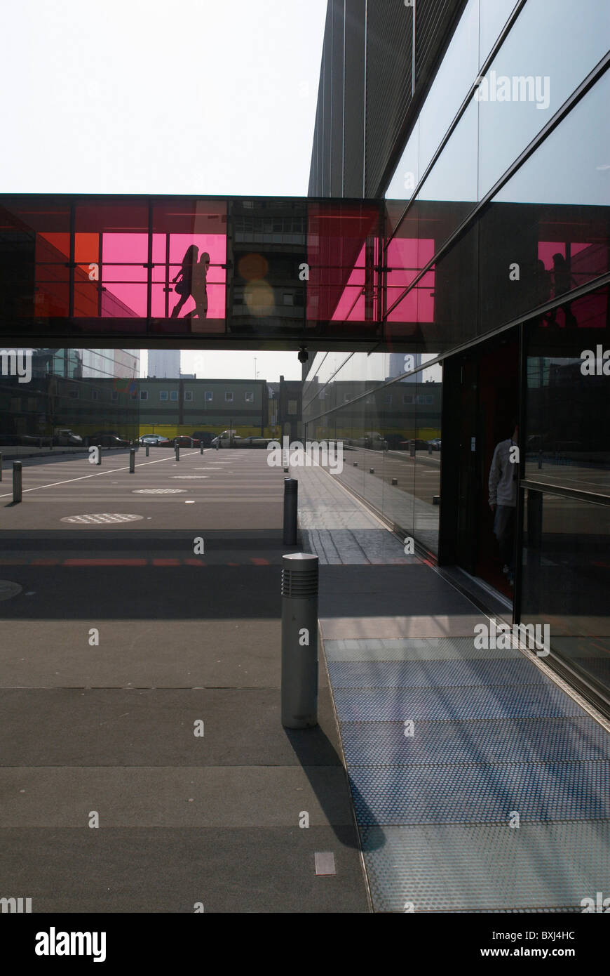 The 'Blizard Building' designed by Will Alsop, which houses the ...