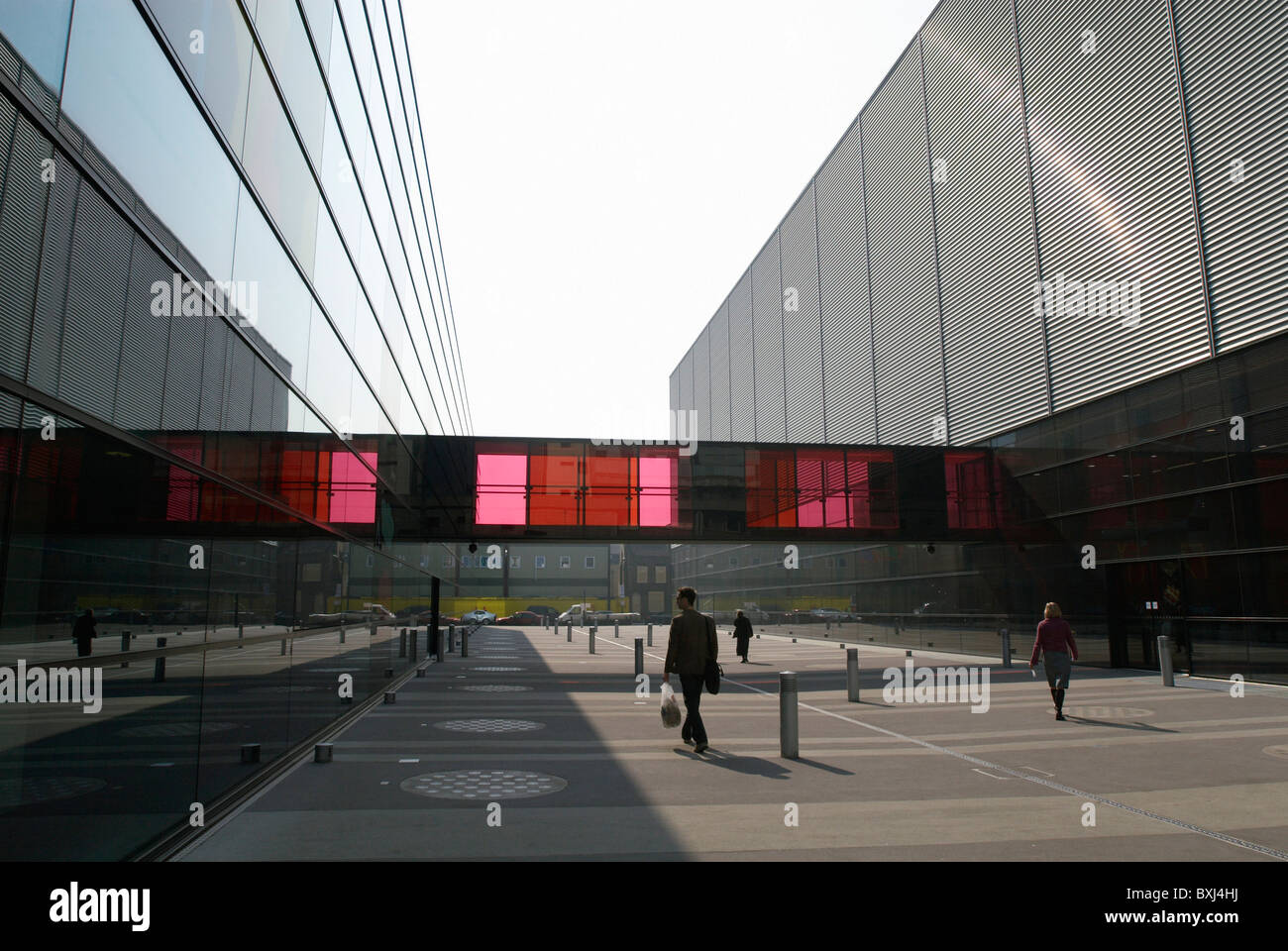 The 'Blizard Building' designed by Will Alsop, which houses the ...