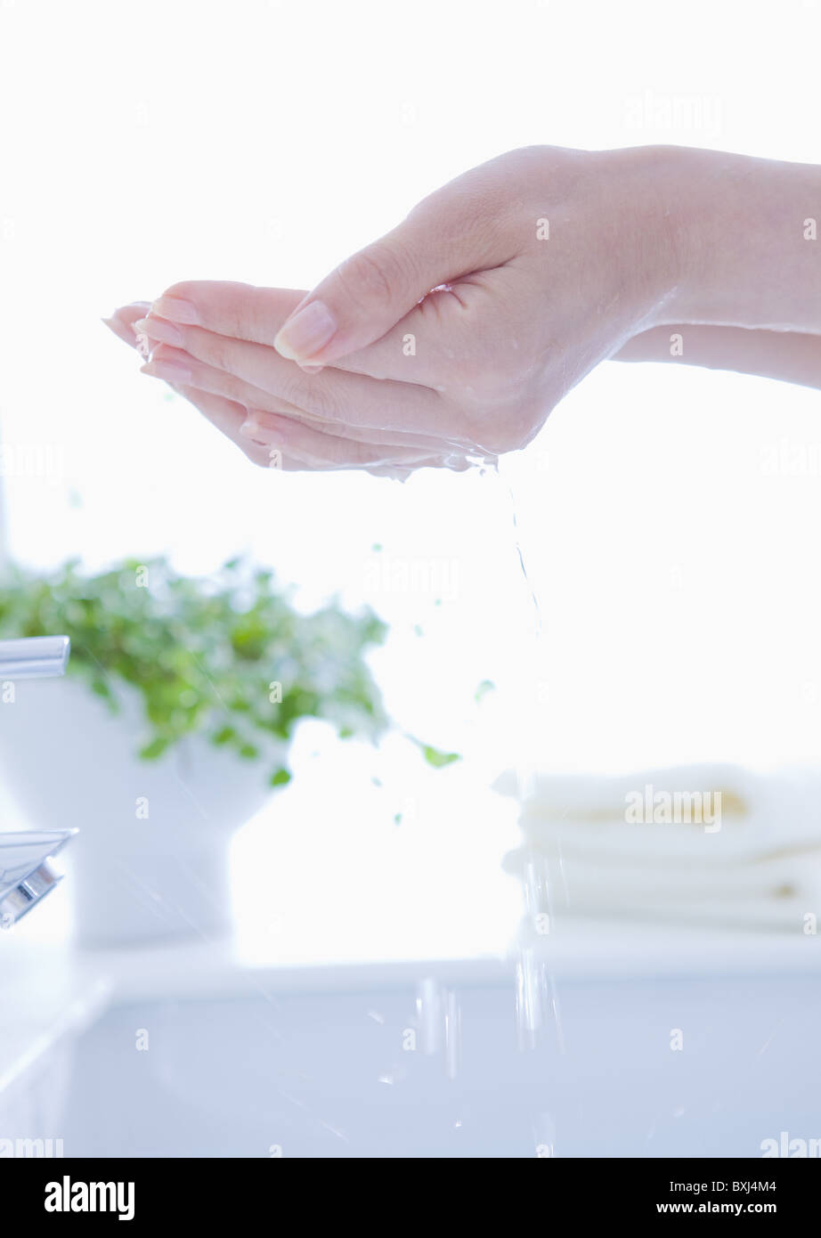 Hands scooping water hi-res stock photography and images - Alamy