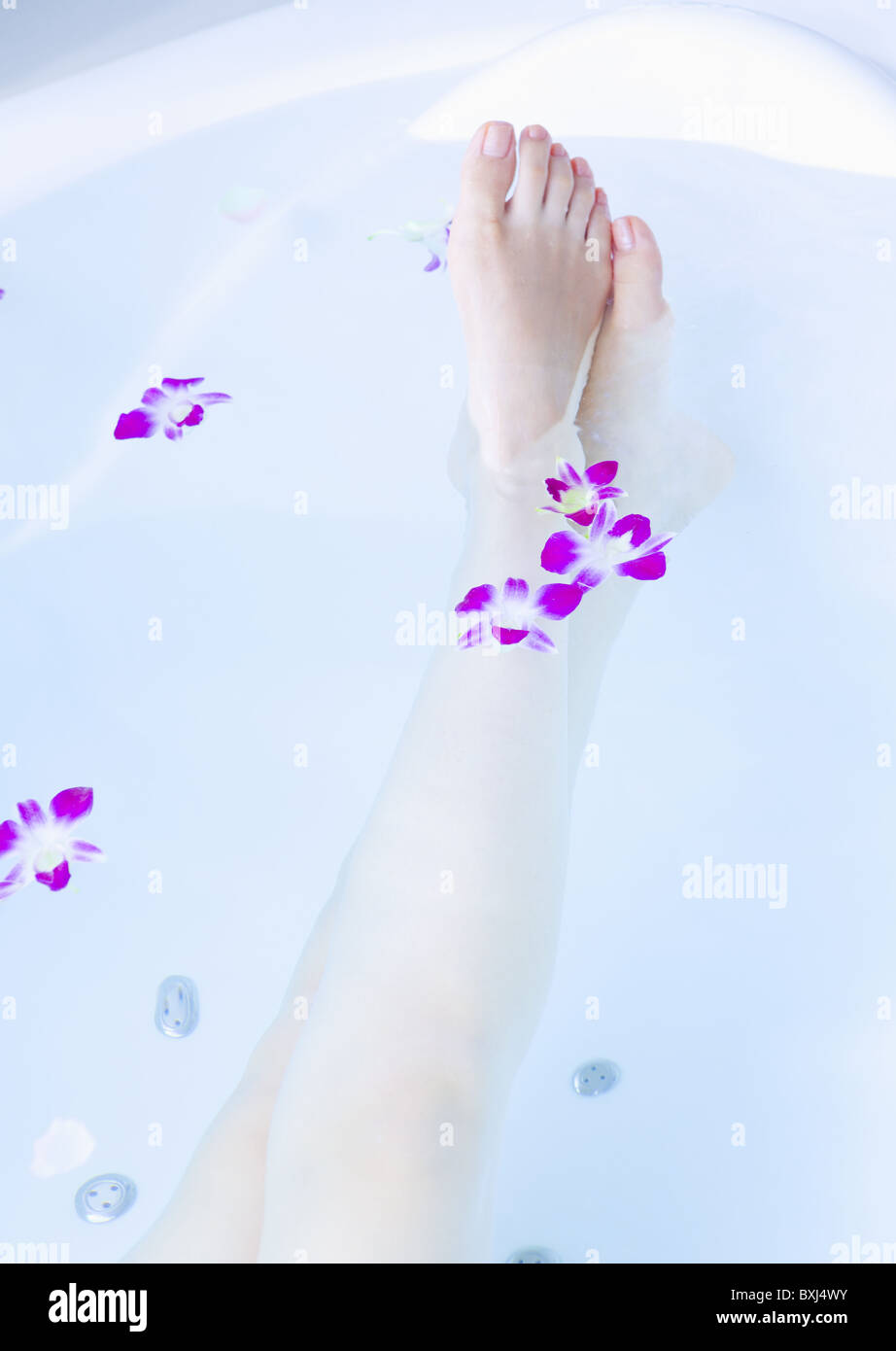 Woman leg out of bath hi-res stock photography and images - Alamy