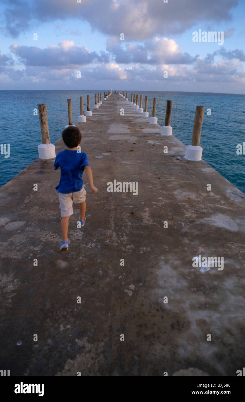 Children playing running mexico hi-res stock photography and images - Alamy