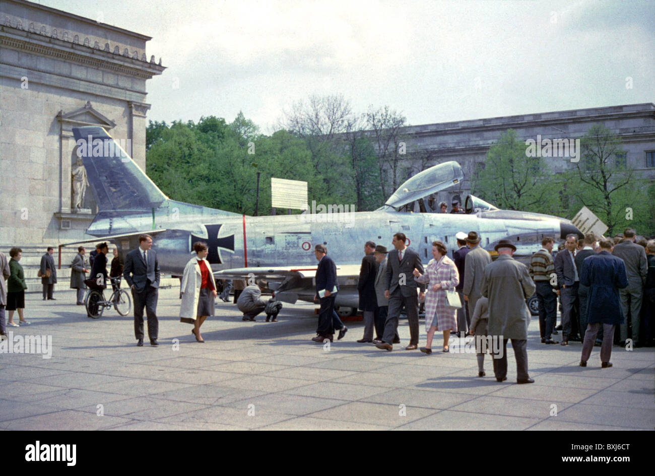 Warplane of the federal armed forces hi-res stock photography and ...