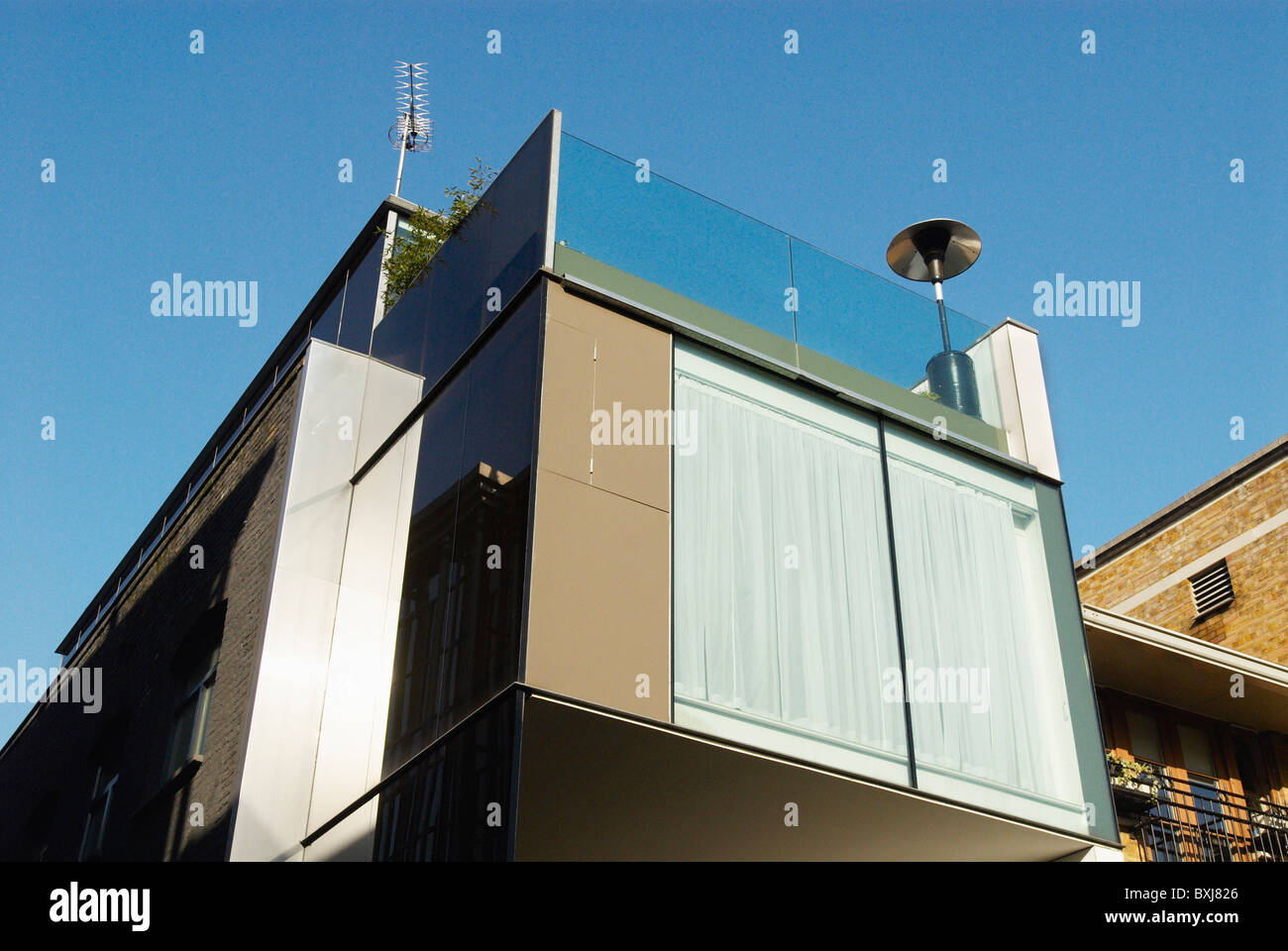 Hoxton London Uk High Resolution Stock Photography and Images - Alamy