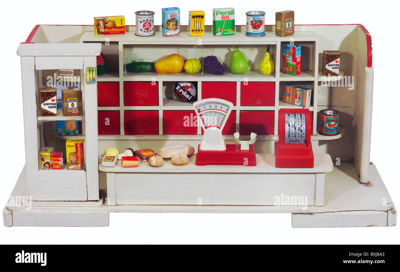 Corner shop 1960s hi-res stock photography and images - Alamy