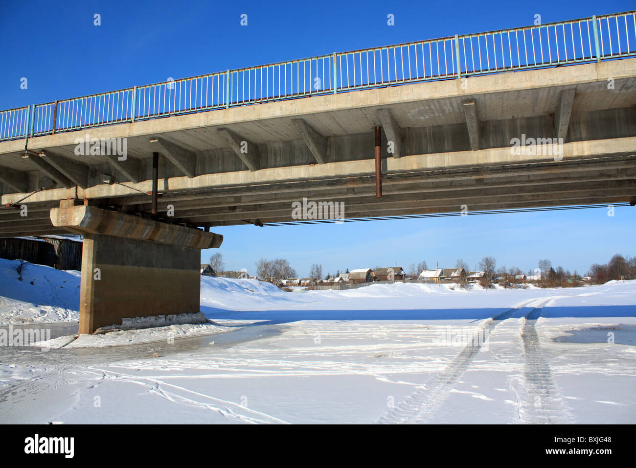 rural car bridge Stock Photo - Alamy