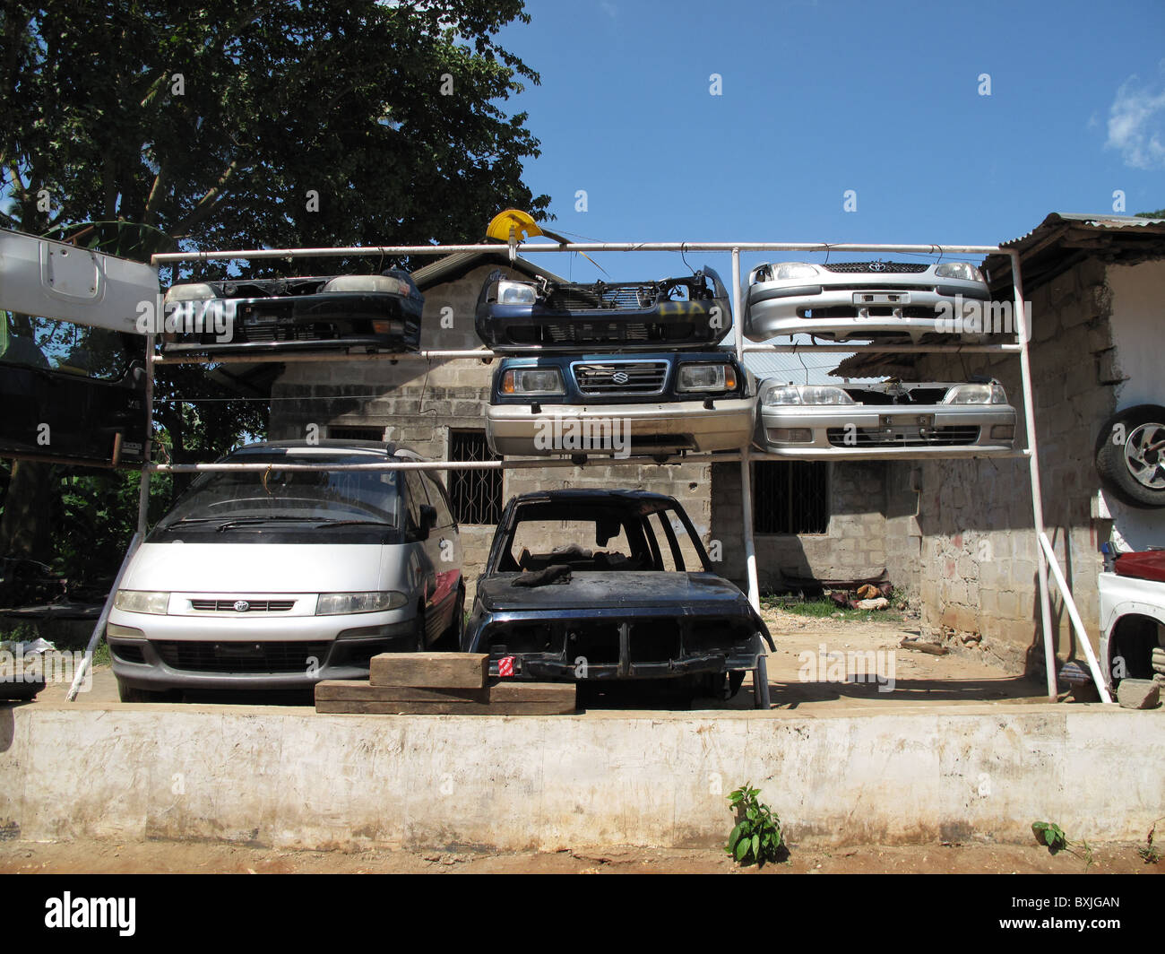 Scrap yard of cars Stock Photo - Alamy