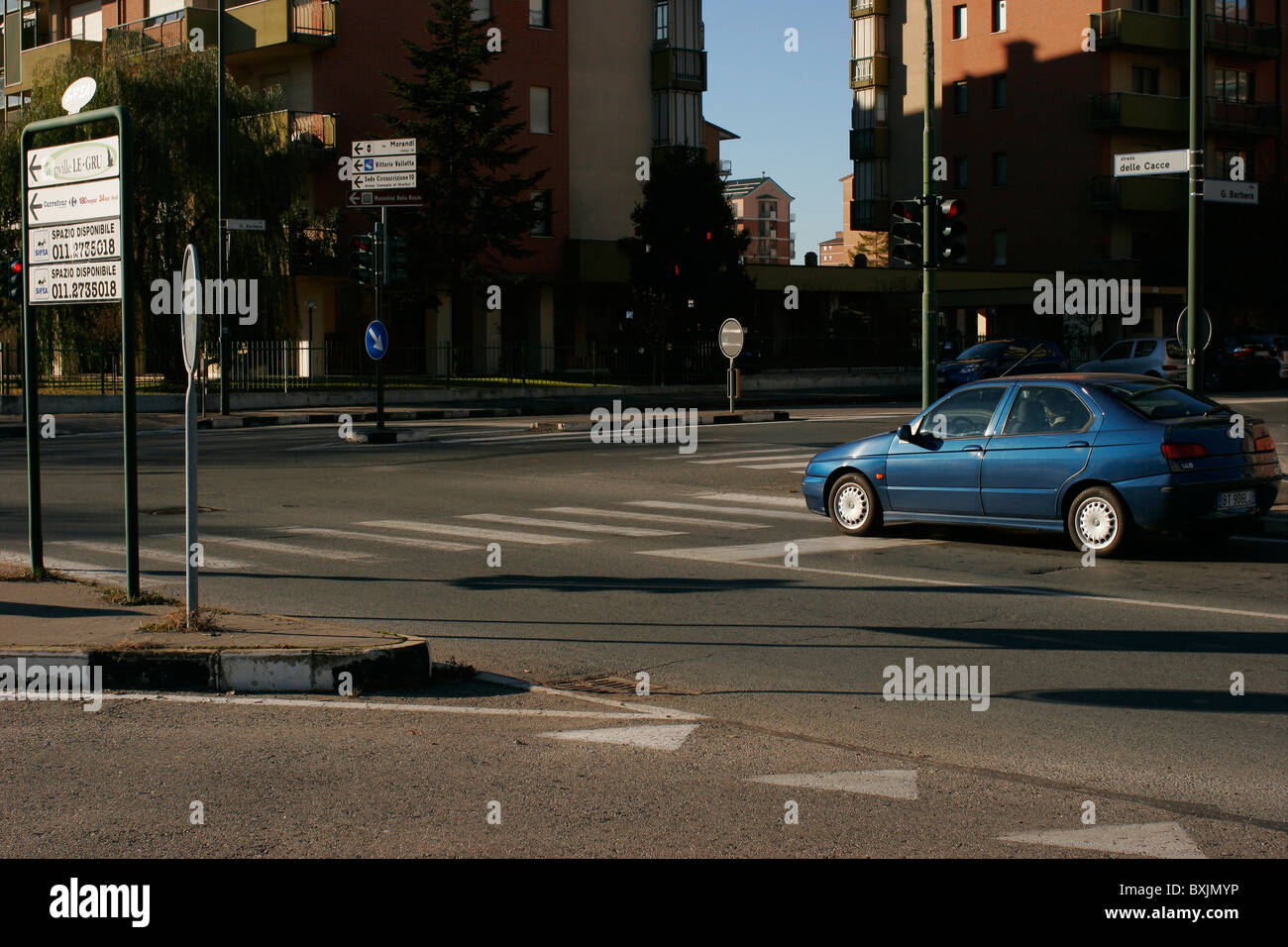 Strada italiana hi-res stock photography and images - Alamy