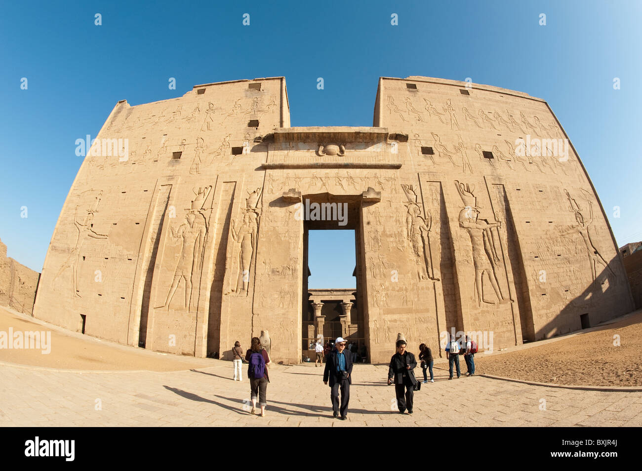 Edfu, Egypt. The Temple of Horus at Edfu Stock Photo - Alamy