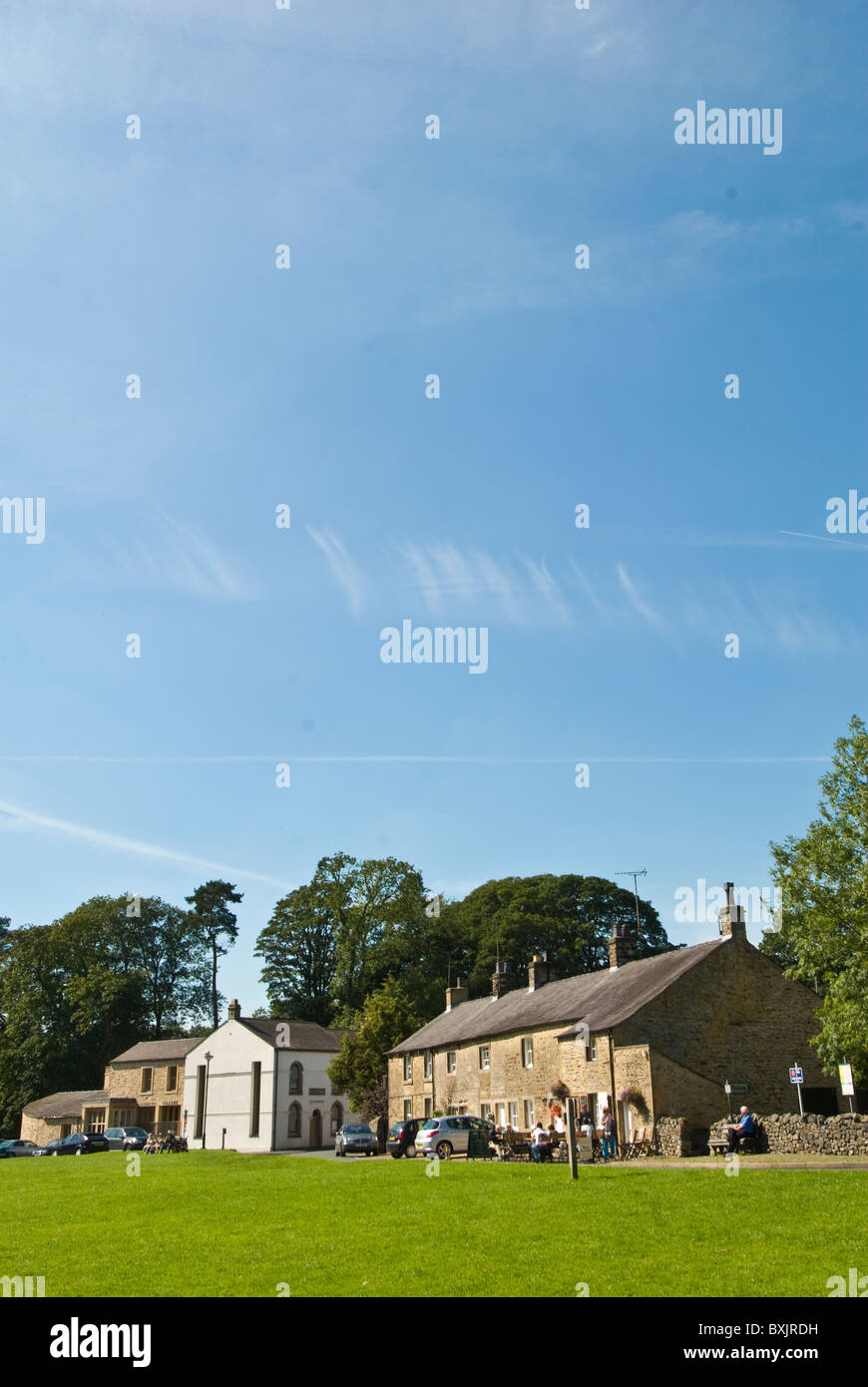 Slaidburn green hi-res stock photography and images - Alamy