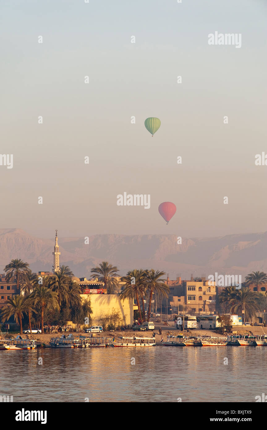 Valley kings hot air hi-res stock photography and images - Alamy