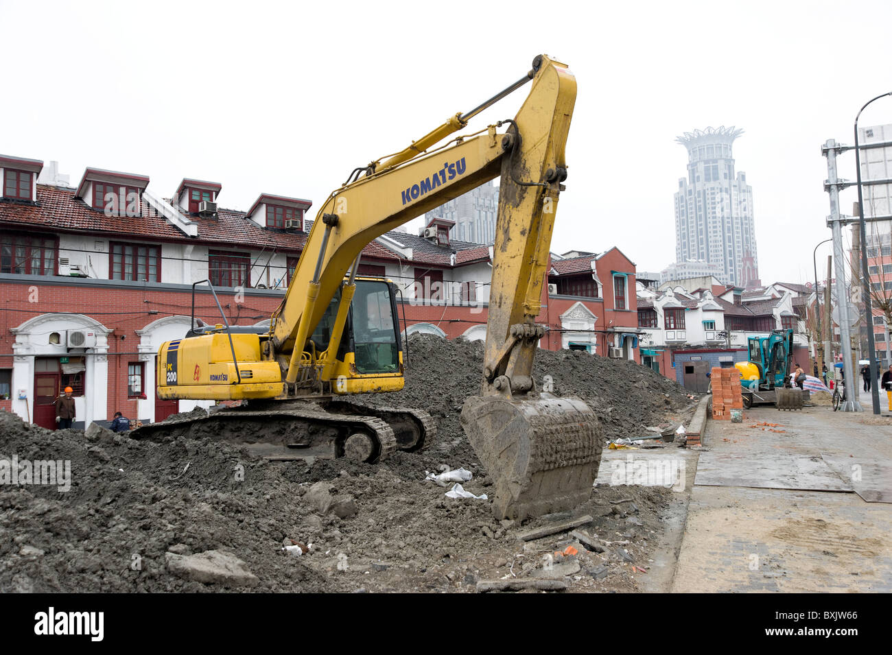New homes under construction in Shanghai, China Stock Photo - Alamy