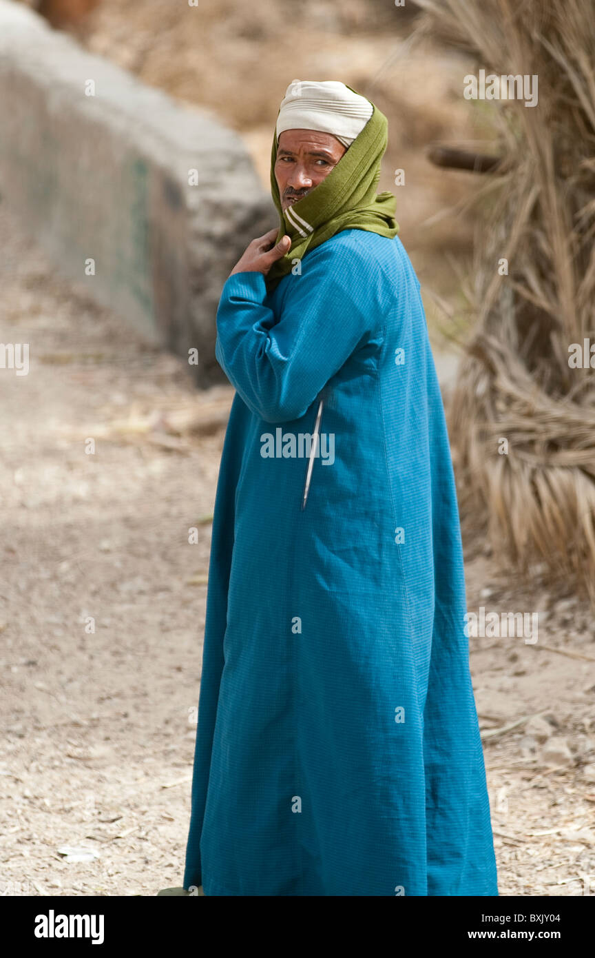 Arab man egyptian turban hi-res stock photography and images - Alamy