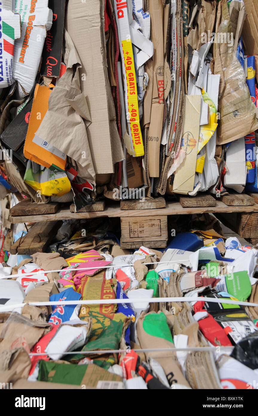 Carton waste management hi-res stock photography and images - Alamy