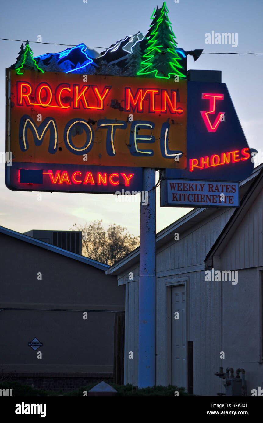 1950s motel sign hi-res stock photography and images - Alamy