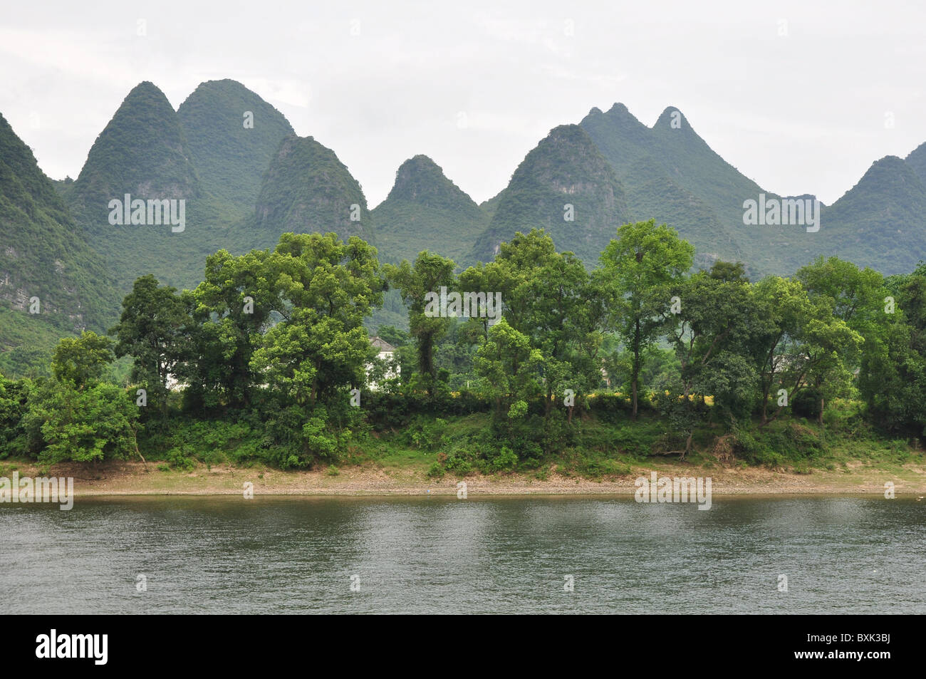 Li River, Limestone Peaks, Guilin area, Southern China Stock Photo - Alamy