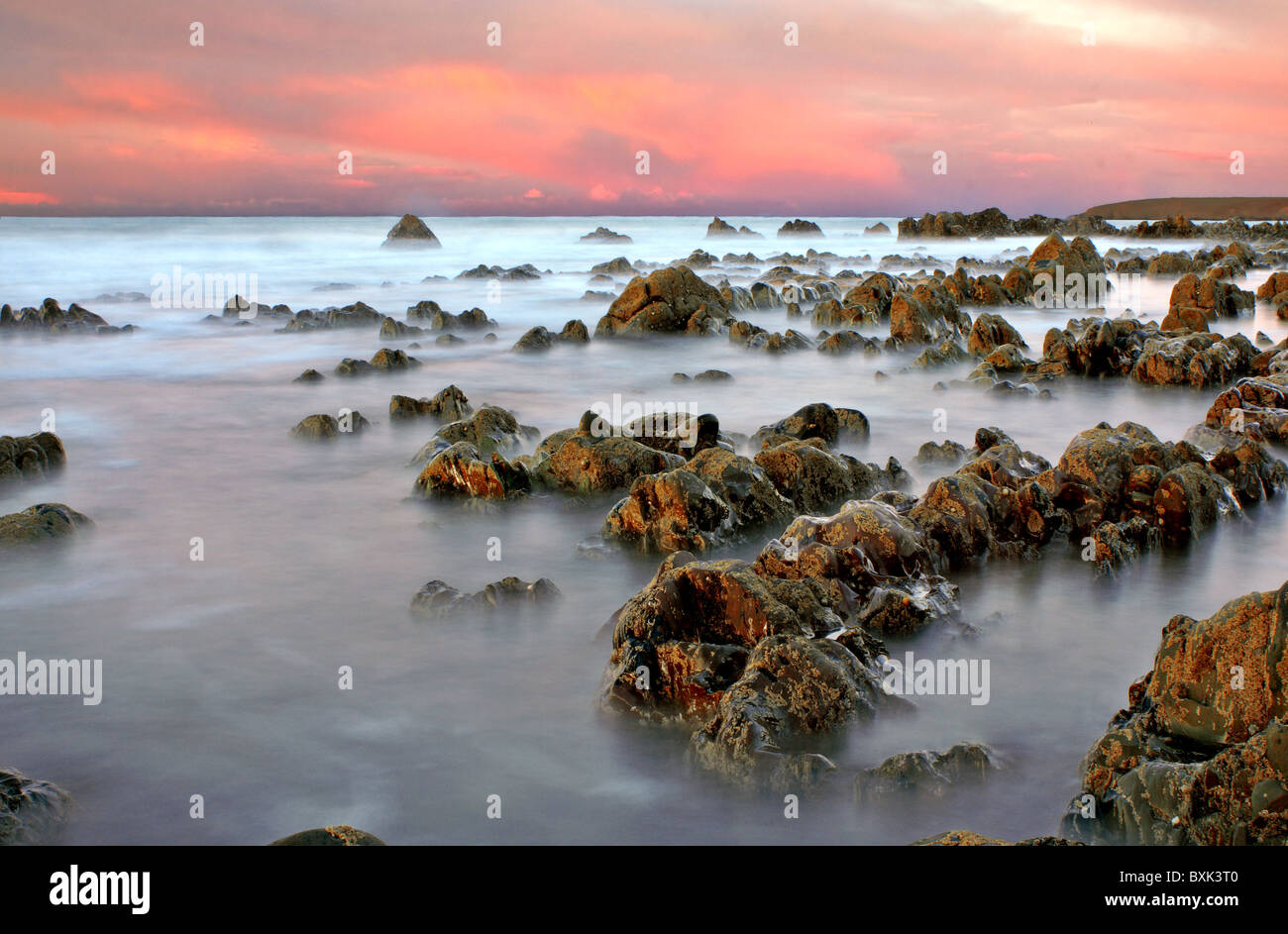Atlantic ocean in ireland hi-res stock photography and images - Alamy