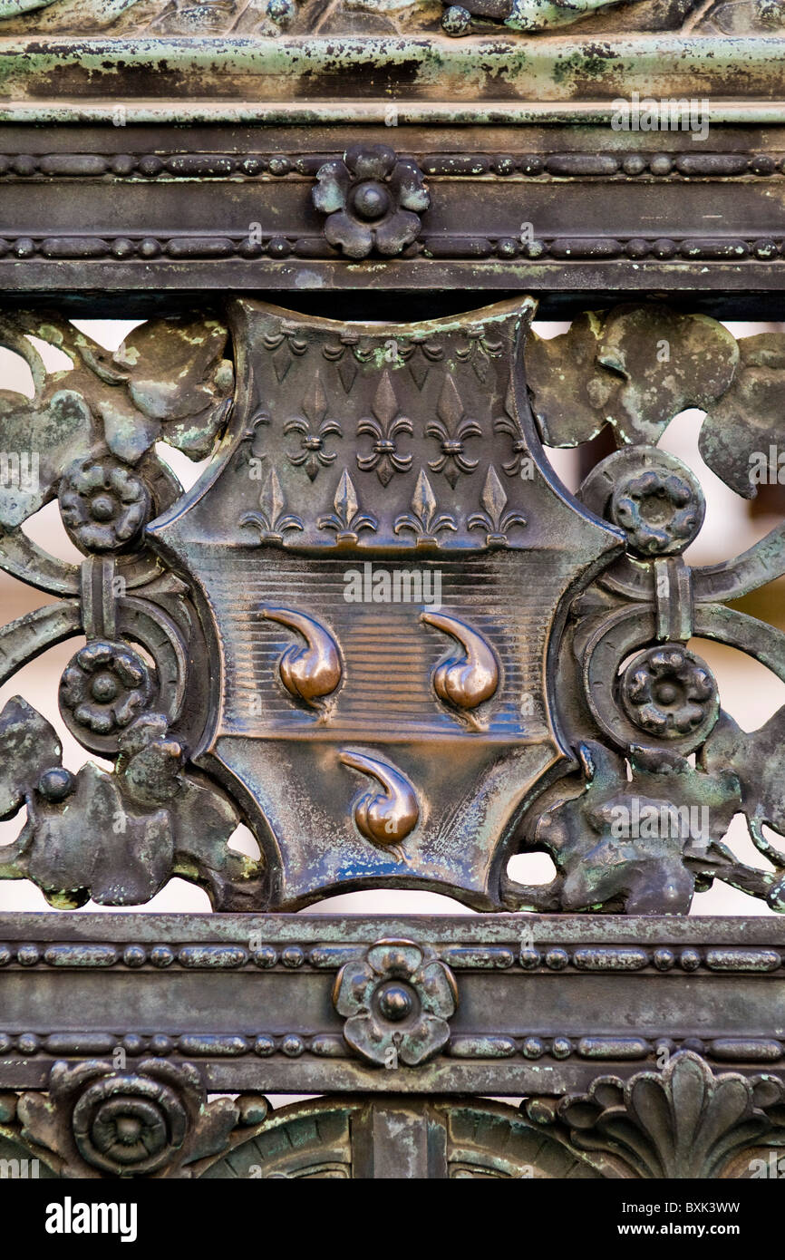 Colleoni crest, Bergamo, Italy Stock Photo - Alamy