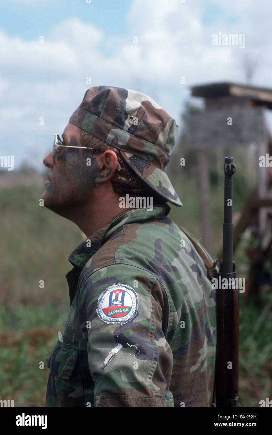 USA. MEMBERS OF THE ANTI-CASTRO CUBAN EXILE COMMUNITY ALPHA 66 DURING ...
