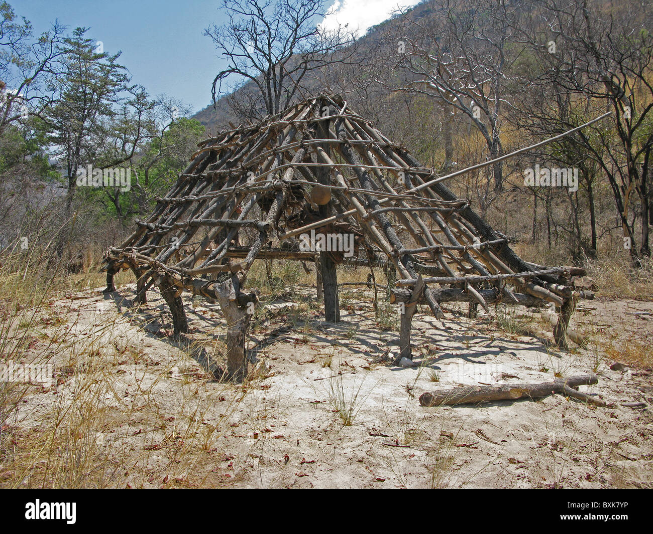 Fishermans shelter hi-res stock photography and images - Alamy