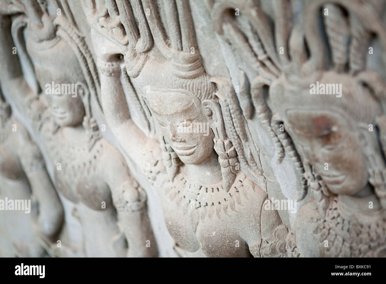 Detail of Apsara on bas relief inside Angkor Wat temple Stock Photo - Alamy