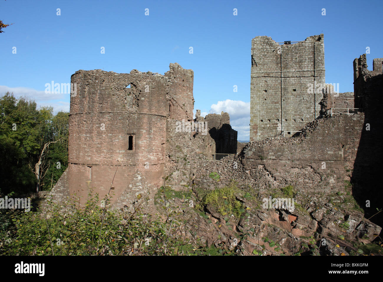 Historic goodrich castle hi-res stock photography and images - Alamy
