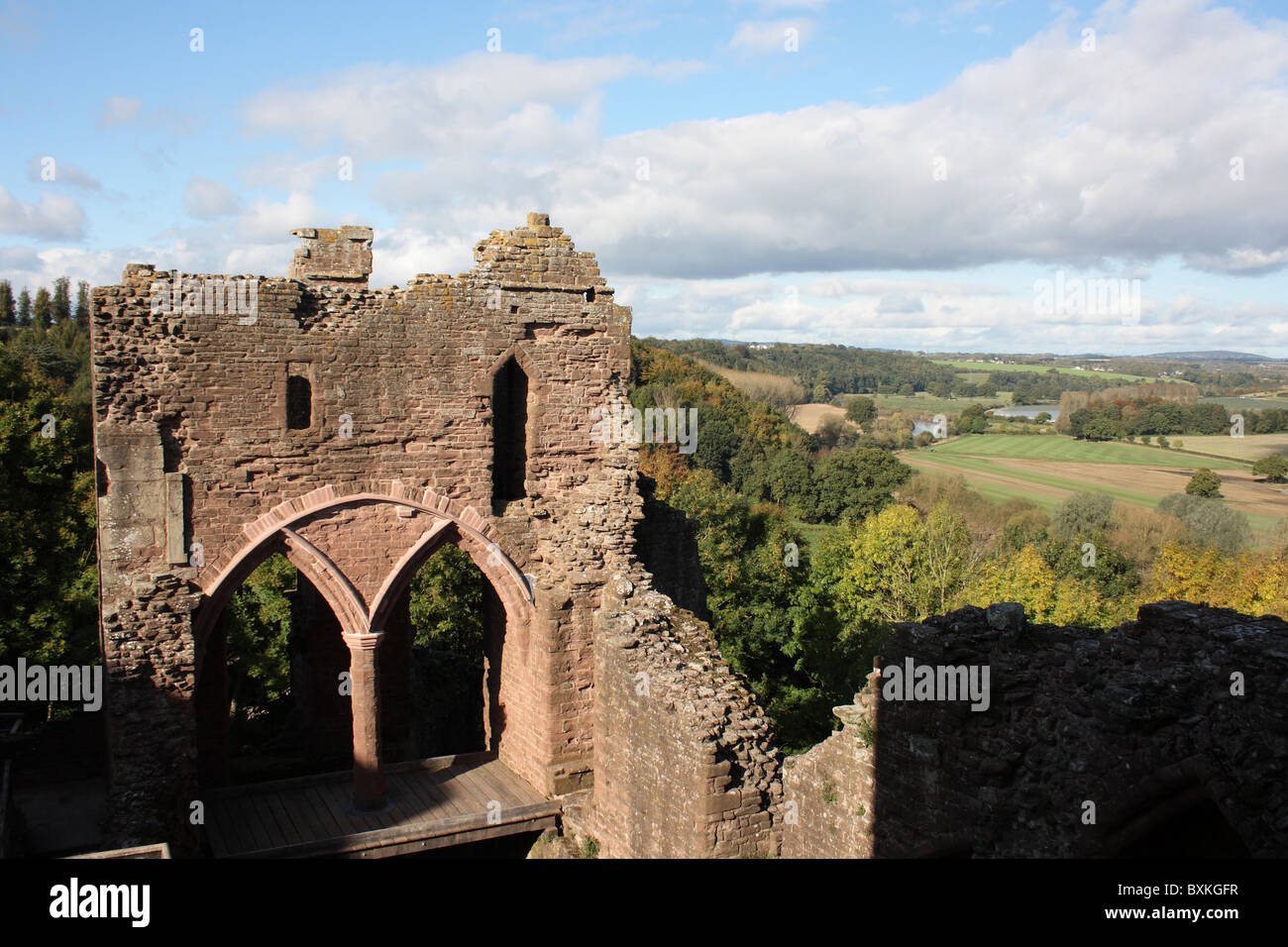 Goodrich castle hi-res stock photography and images - Alamy