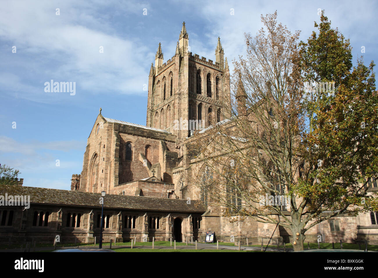 Hereford cathedral architecture hi-res stock photography and images - Alamy
