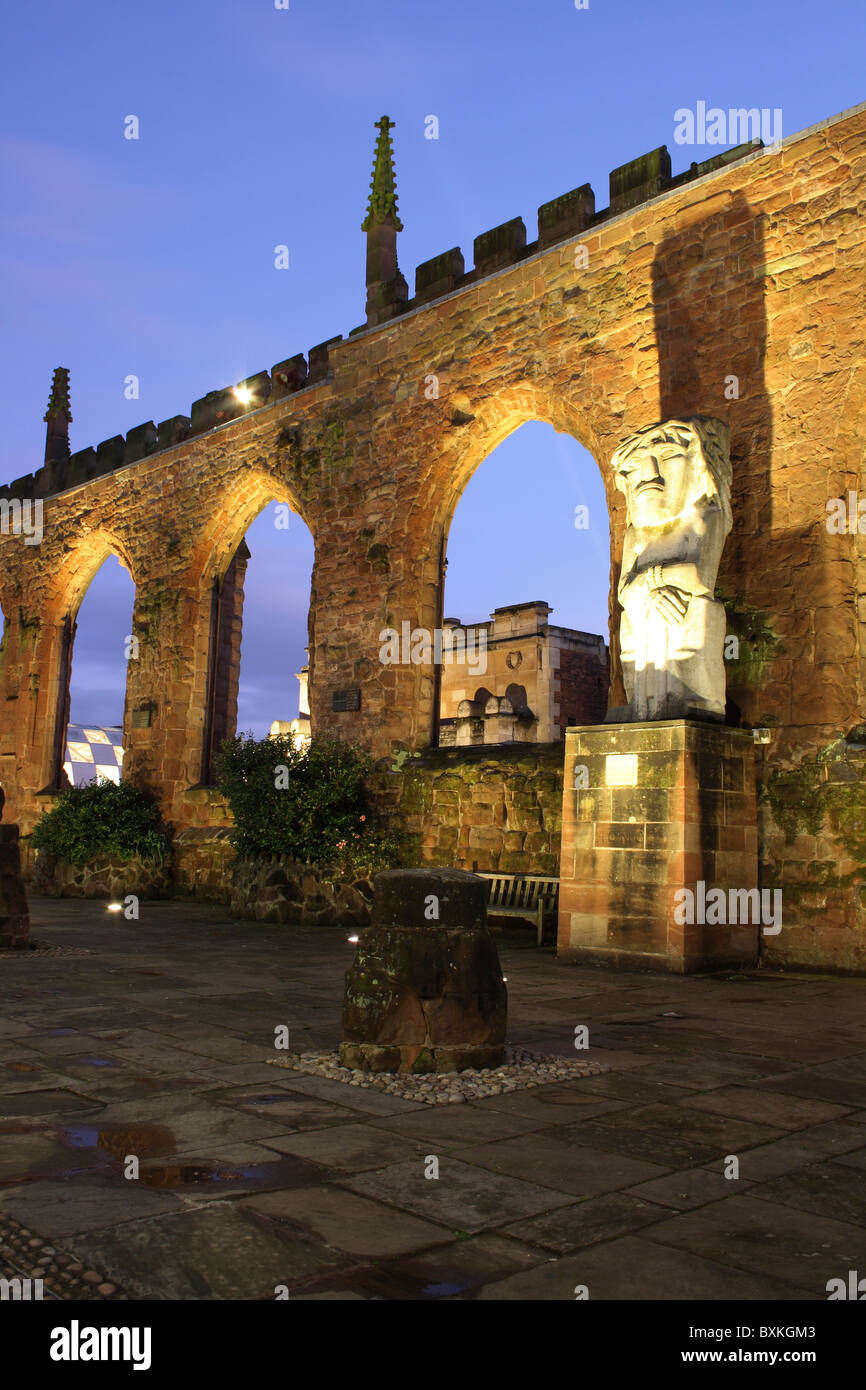 Old coventry cathedral hi-res stock photography and images - Alamy