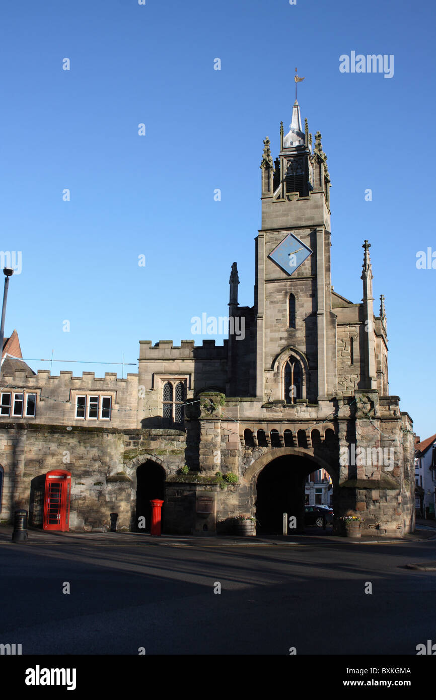 Warwick eastgate hi-res stock photography and images - Alamy Warwick eastgate hi-res stock photography and images - Alamy