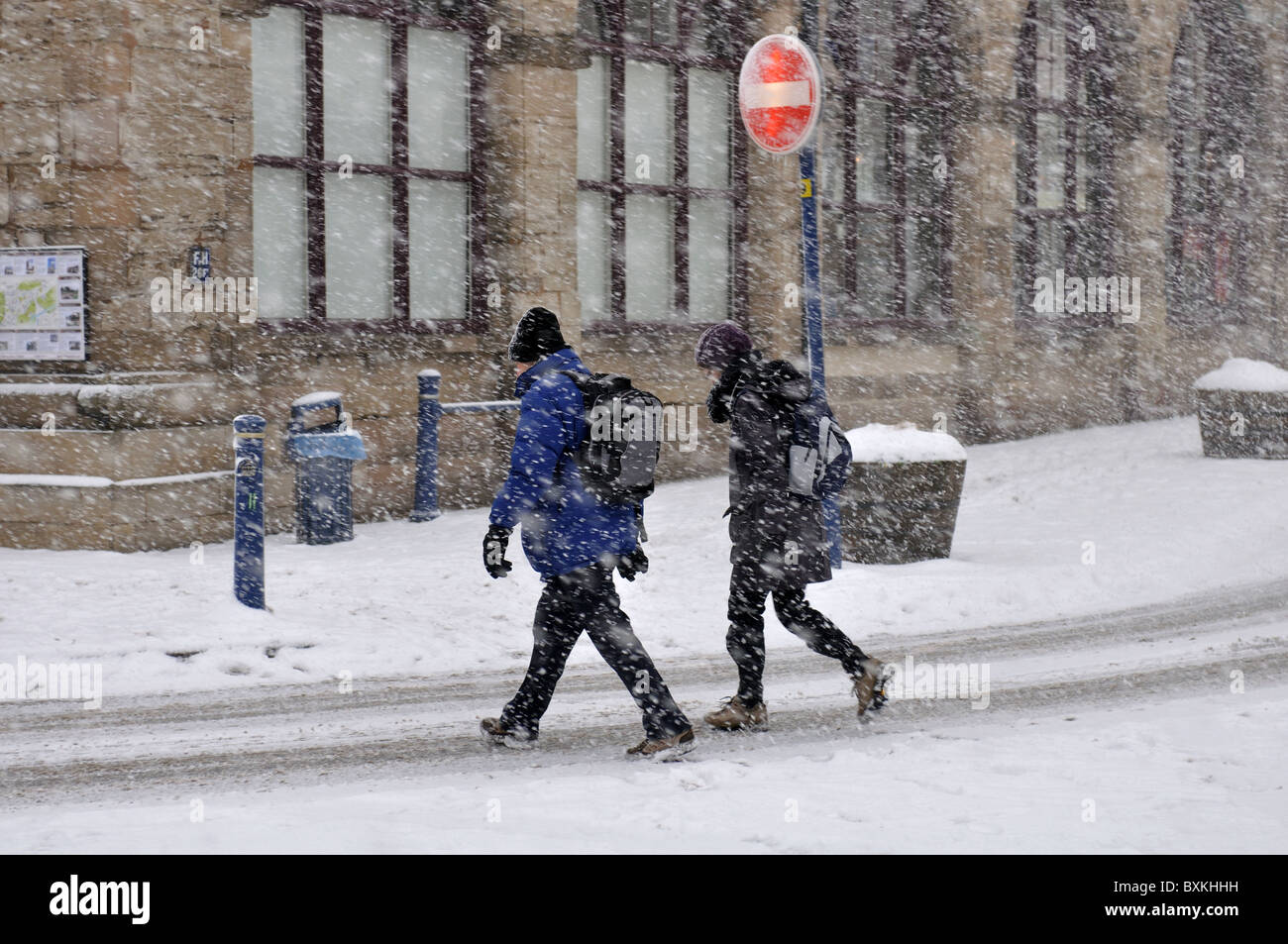 Heavy snowfall uk hi-res stock photography and images - Alamy