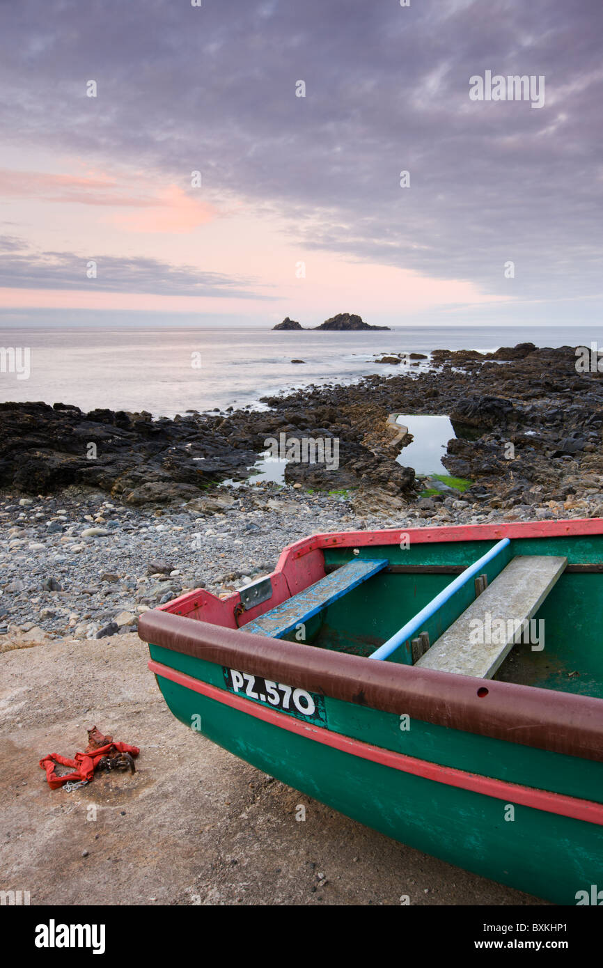 Boat slipway hi-res stock photography and images - Alamy