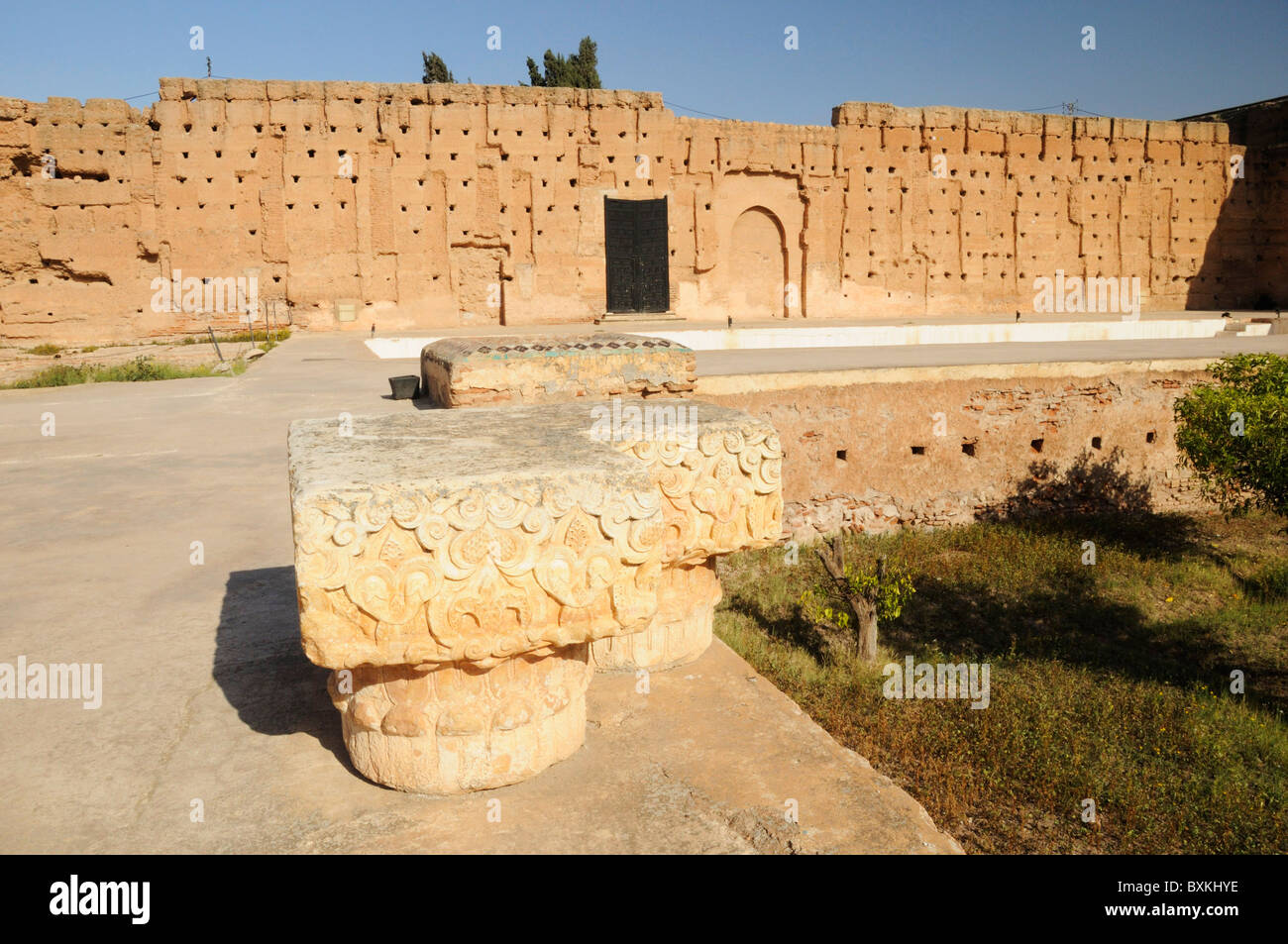 Column carving in the Central court at the ruins of Badii Palace Stock ...