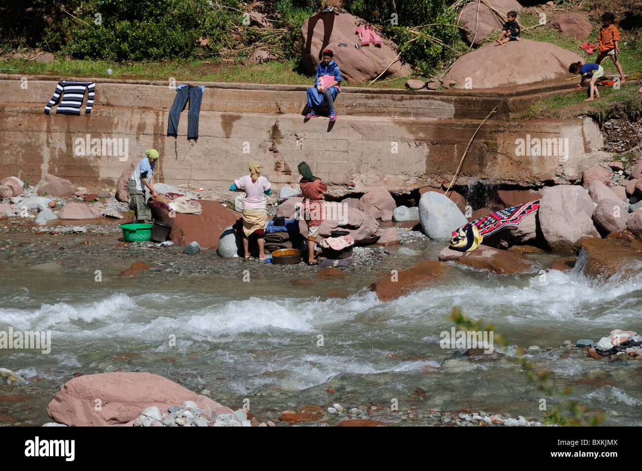 Laundry washing river hi-res stock photography and images - Alamy
