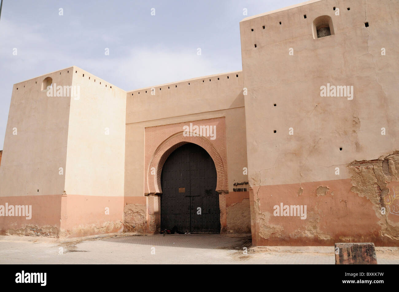 Exterior of Bab Doukkala Mosque in Marrakech Stock Photo - Alamy