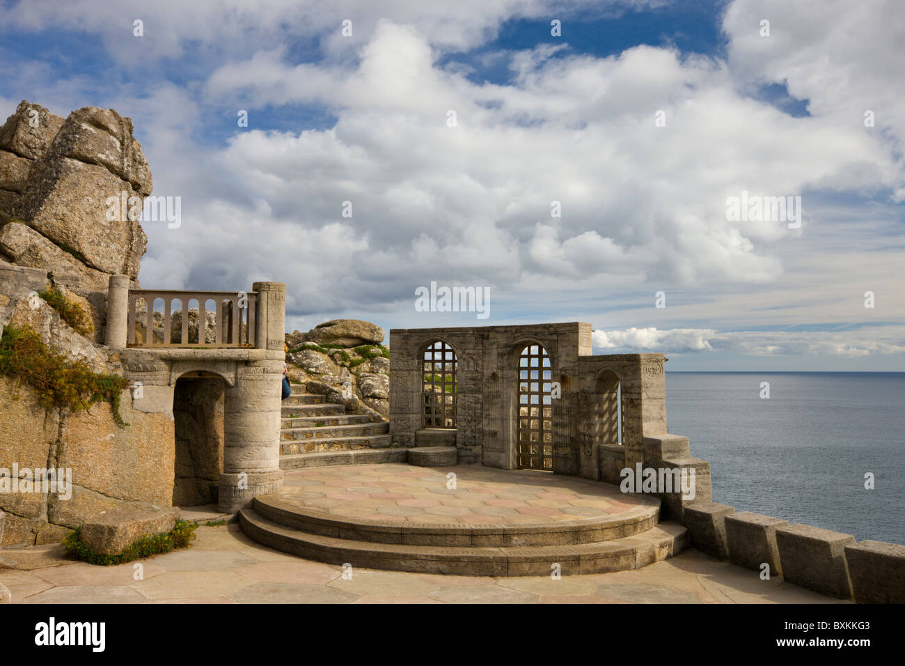 Outdoor theatre cornwall hi-res stock photography and images - Alamy