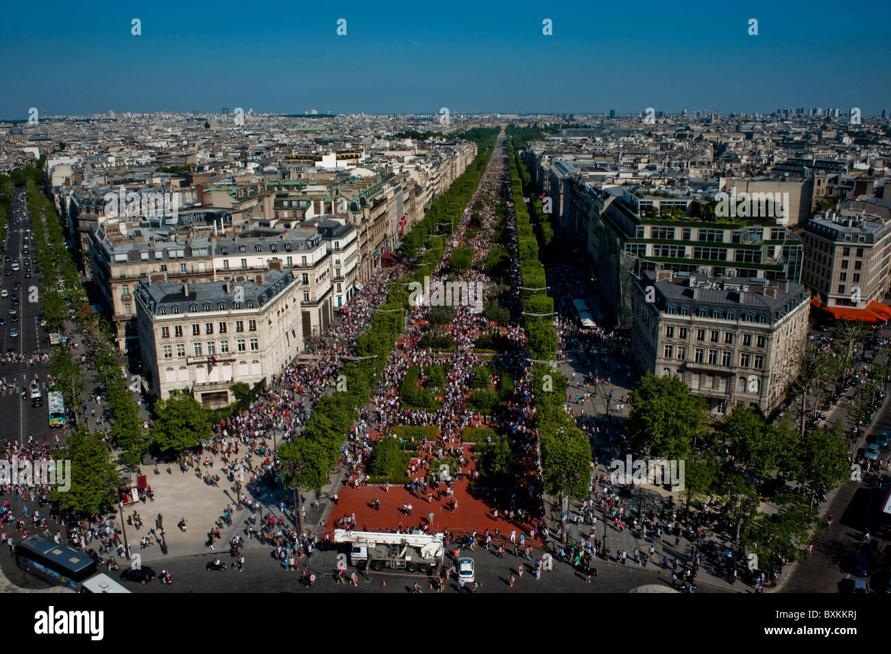 Paris, France, Skyline, Crowd, Champs-Elysees Garden Event, Farmer's ...