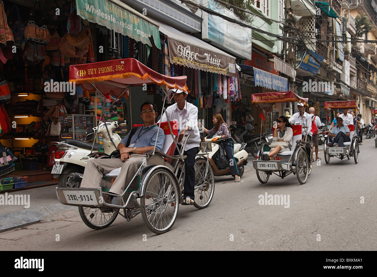Ha noi rickshaw hi-res stock photography and images - Alamy