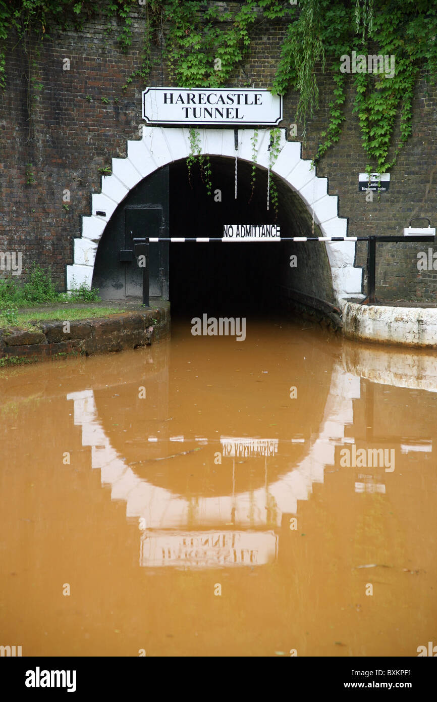 North entrance to Harecastle Tunnel Trent and Mersey canal Kidsgrove ...