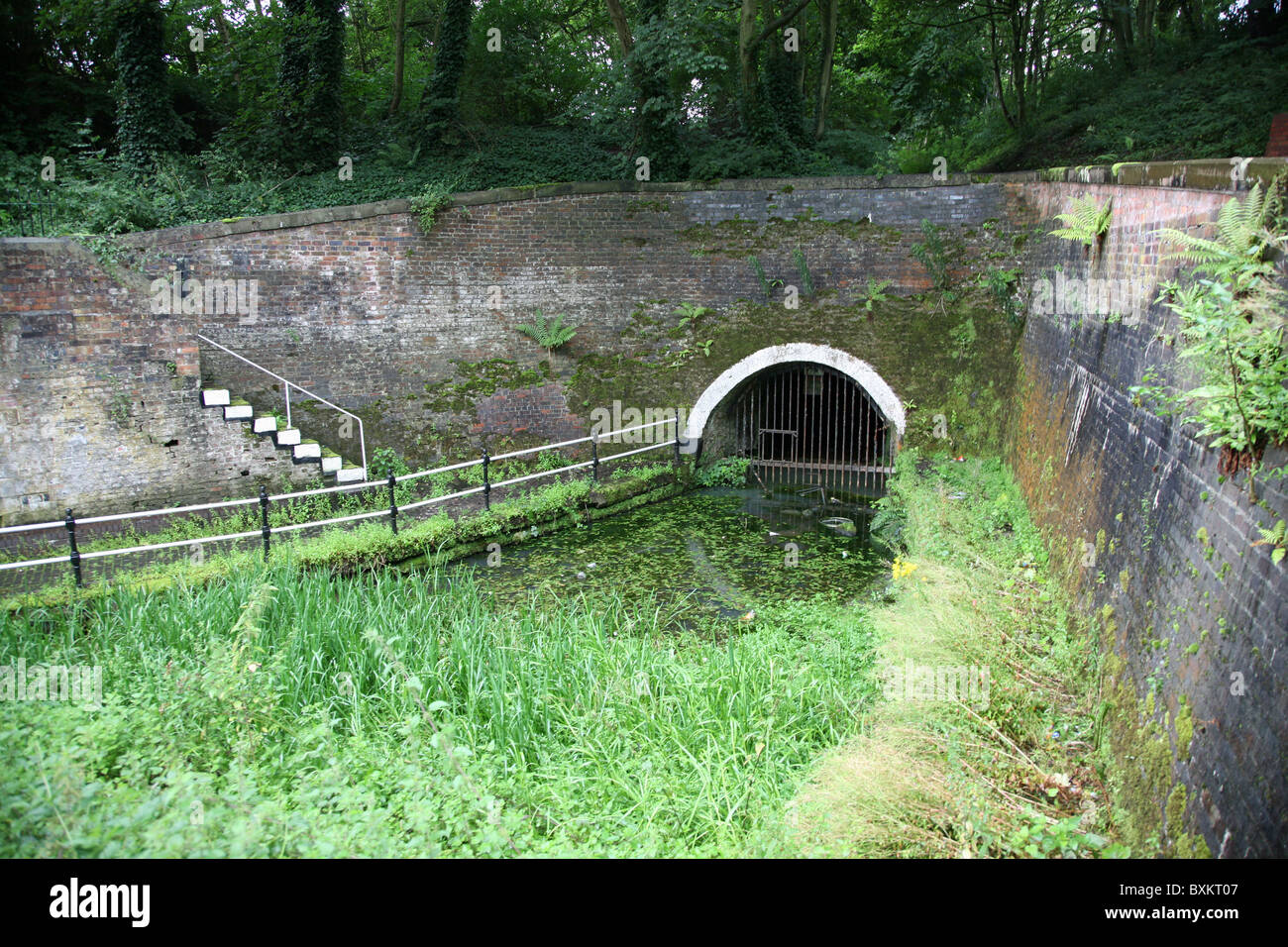 North entrance to Harecastle Tunnel Trent and Mersey canal Kidsgrove ...