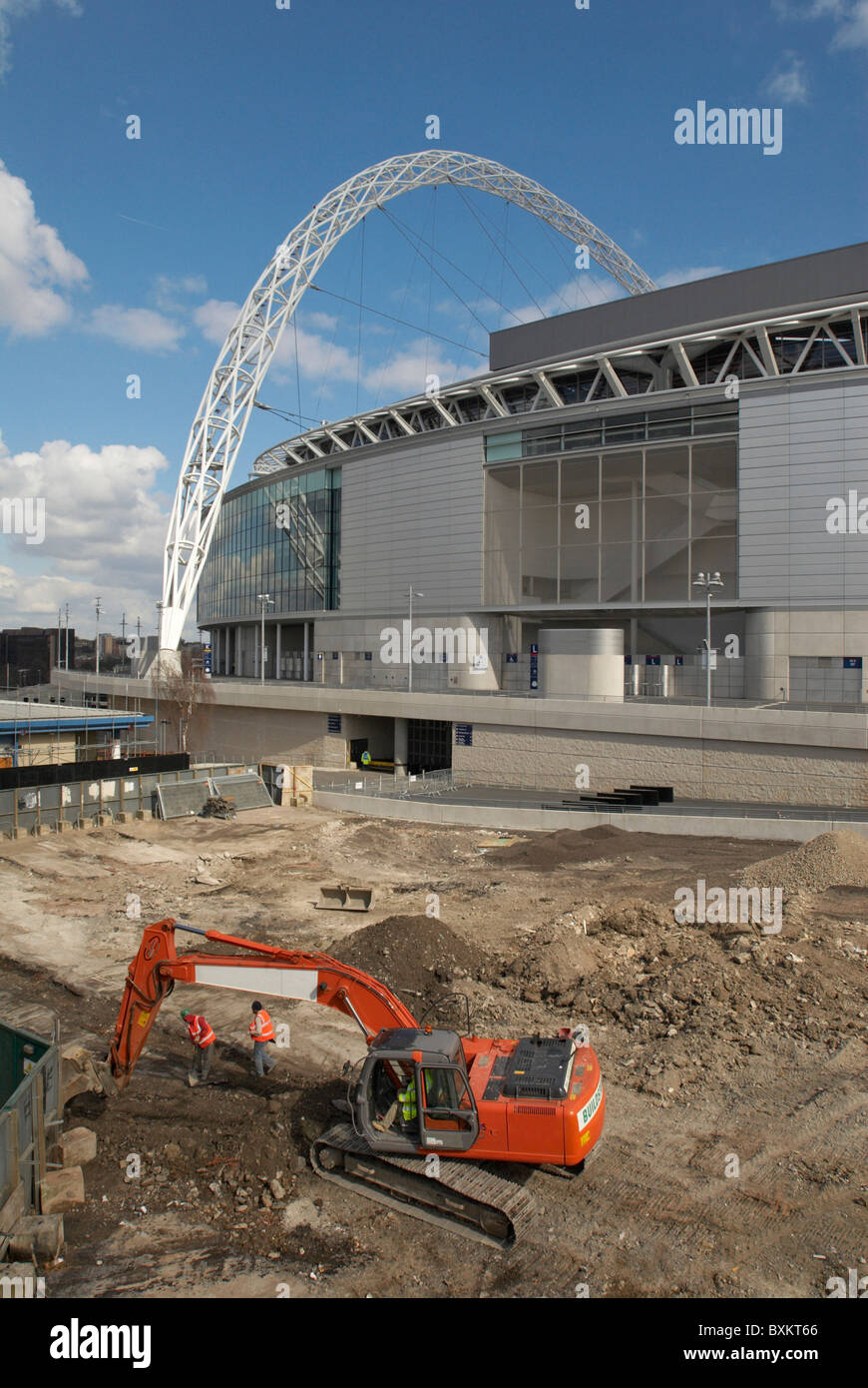 Wembley stadium construction hi-res stock photography and images - Alamy