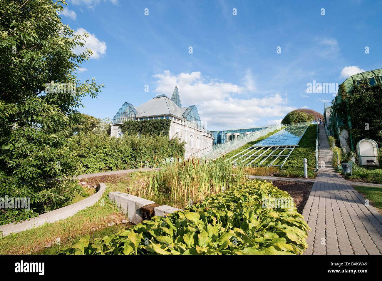Public garden of the Warsaw University library, Poland Stock Photo - Alamy