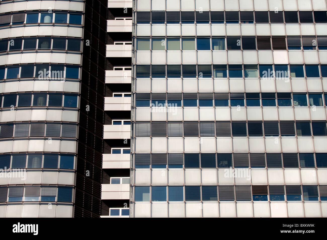 An old office building wall background architecture Stock Photo - Alamy