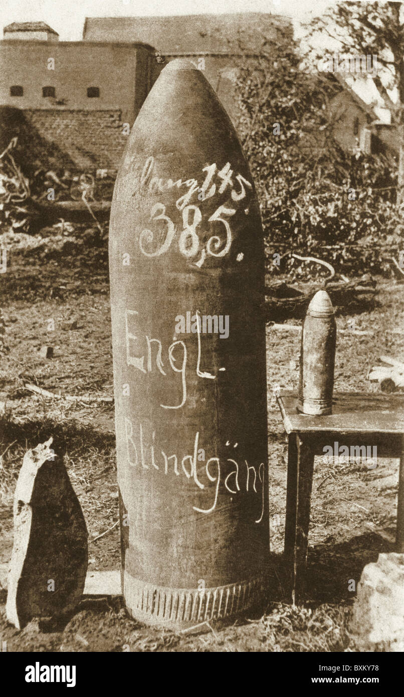 Bomb shell first world war hi-res stock photography and images - Alamy